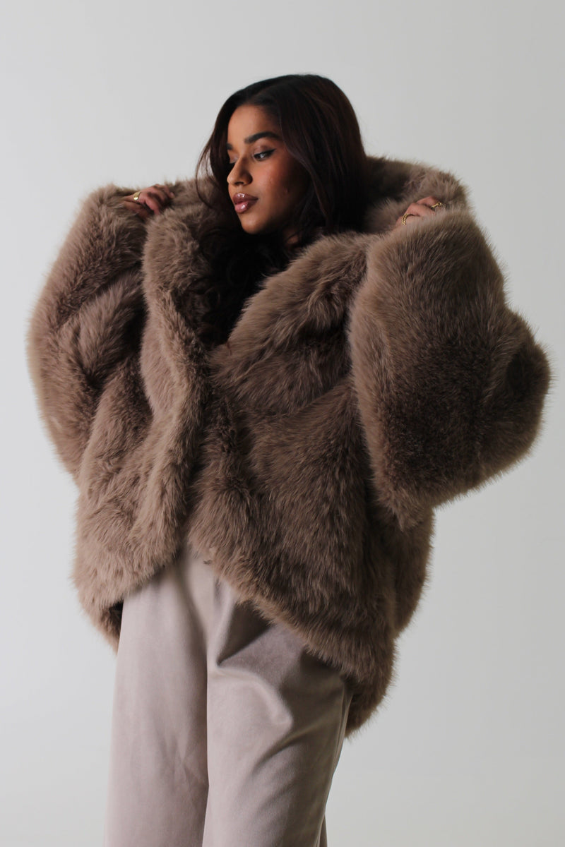 Coat - Baddie – DIVARSITY